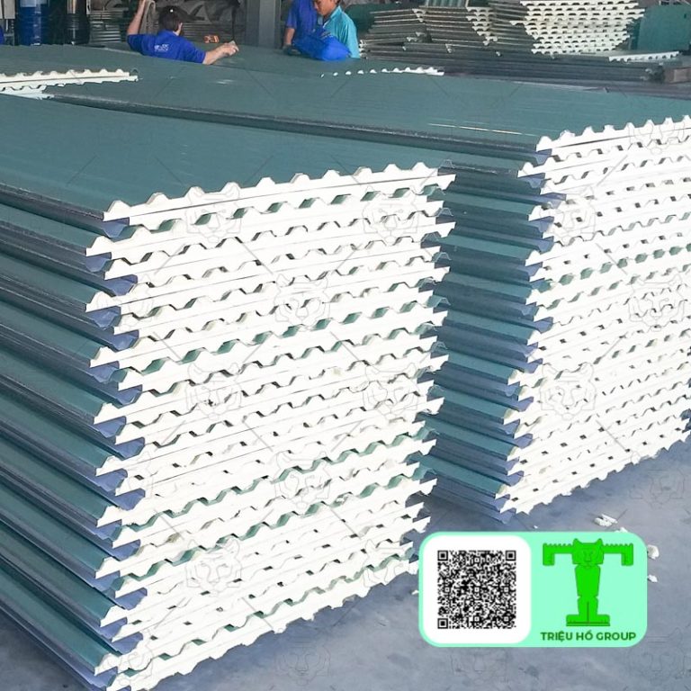 Tôn Cách Nhiệt PU Chống Nóng, Tôn Xốp PU , Tôn 3 Lớp PU, Tôn PU