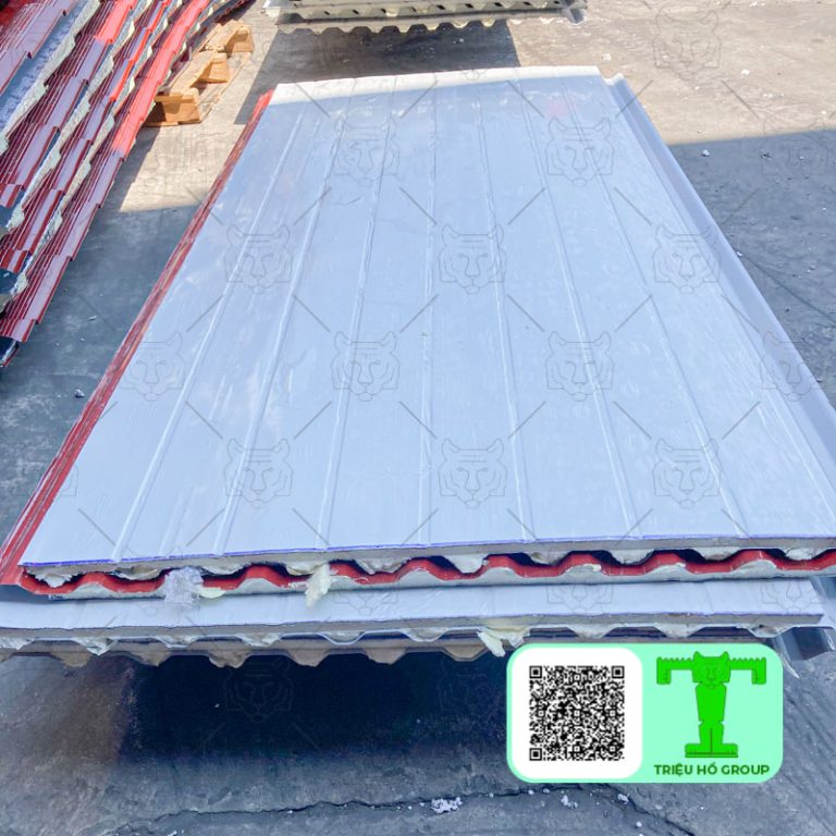 Tôn Cách Nhiệt PU Chống Nóng, Tôn Xốp PU , Tôn 3 Lớp PU, Tôn PU